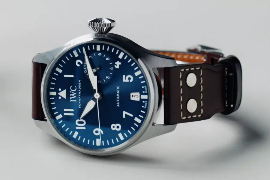 Scopri la gamma Timeless Big Pilot di IWC su MR PORTER 10091_1