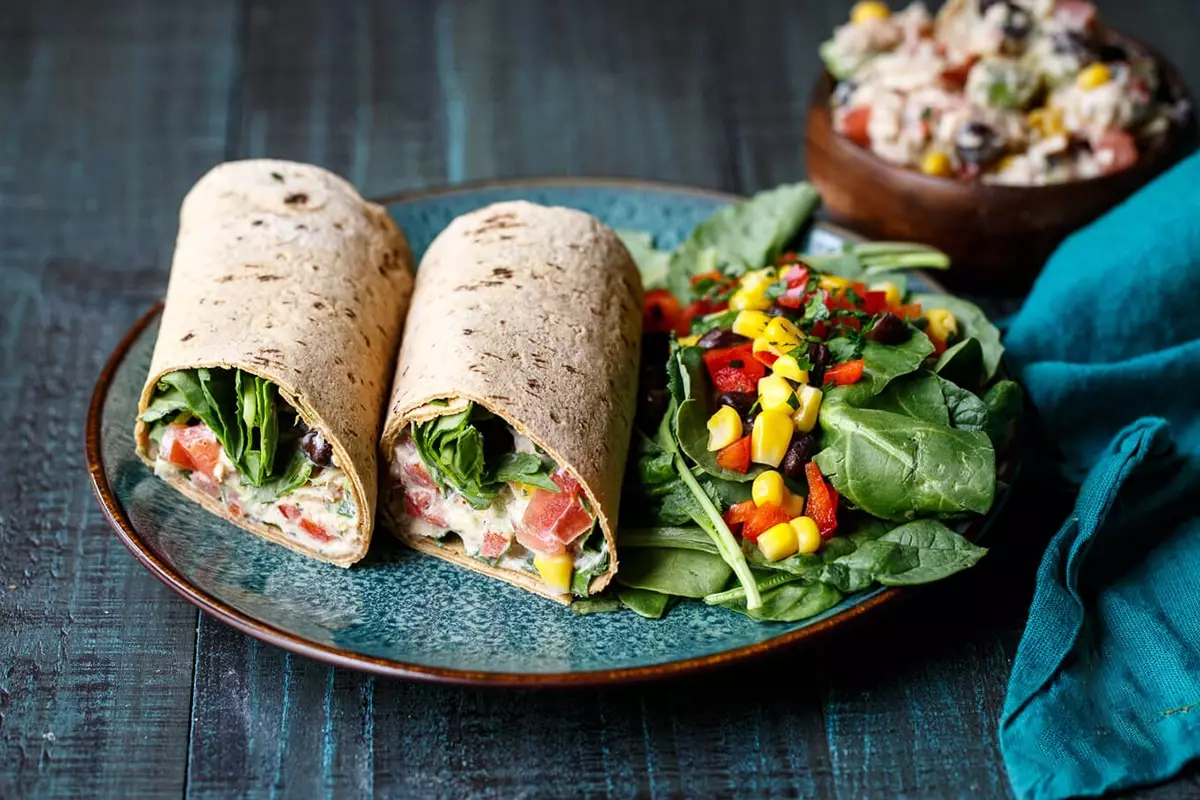 On the Go Tuna Salad Wrap အတွက် အကောင်းဆုံး ပရိုတင်းဓာတ်များသော သရေစာများ