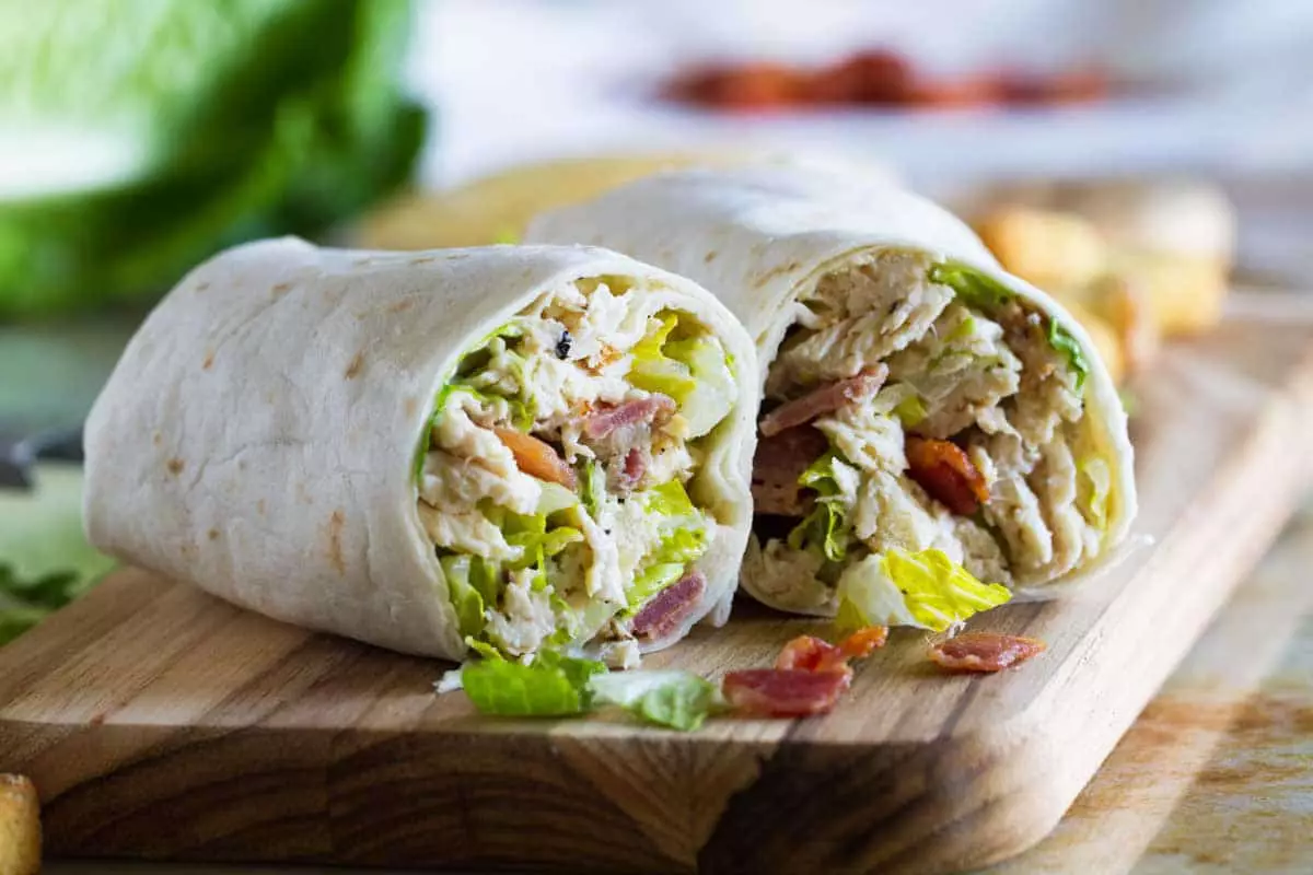 On the Go Turkey Roll-ups üçün ən yaxşı yüksək proteinli qəlyanaltılar