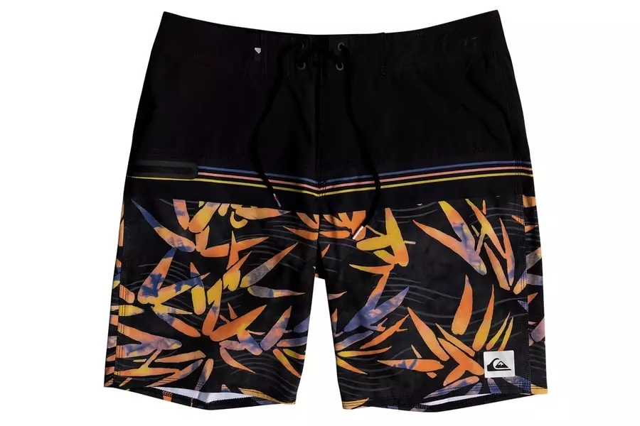 quiksilver boardshorts କଳା |