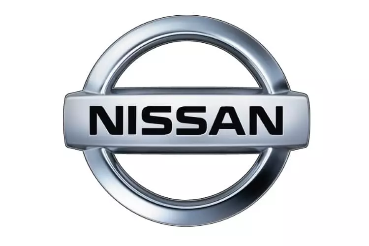 simbolul mașinii nissan