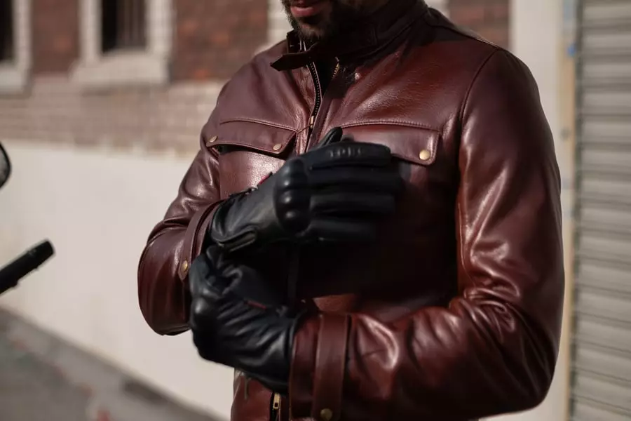 VKTRE Moto Co. Heritage Leather Jacket Rules the Roads 11364_3