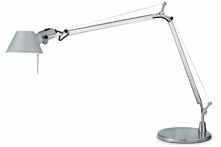 tolomeo tavolo dipimpin