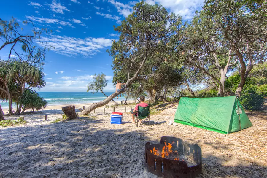 Bêste campingplakken yn 'e buert fan Brisbane Bribie Island National Park en rekreaasjegebiet