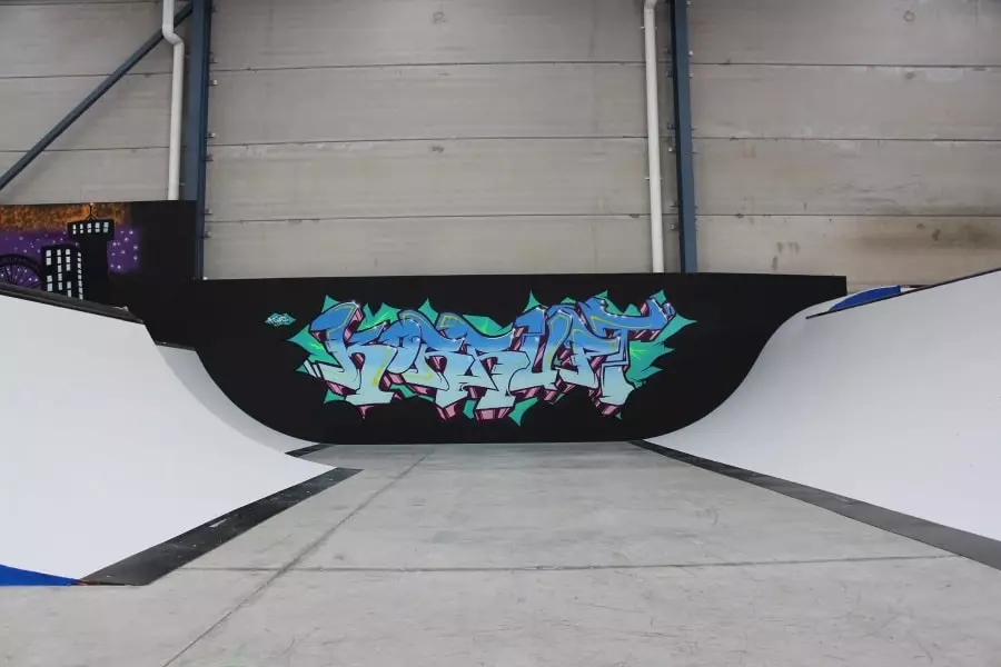 korrupsiýa ýapyk skatepark