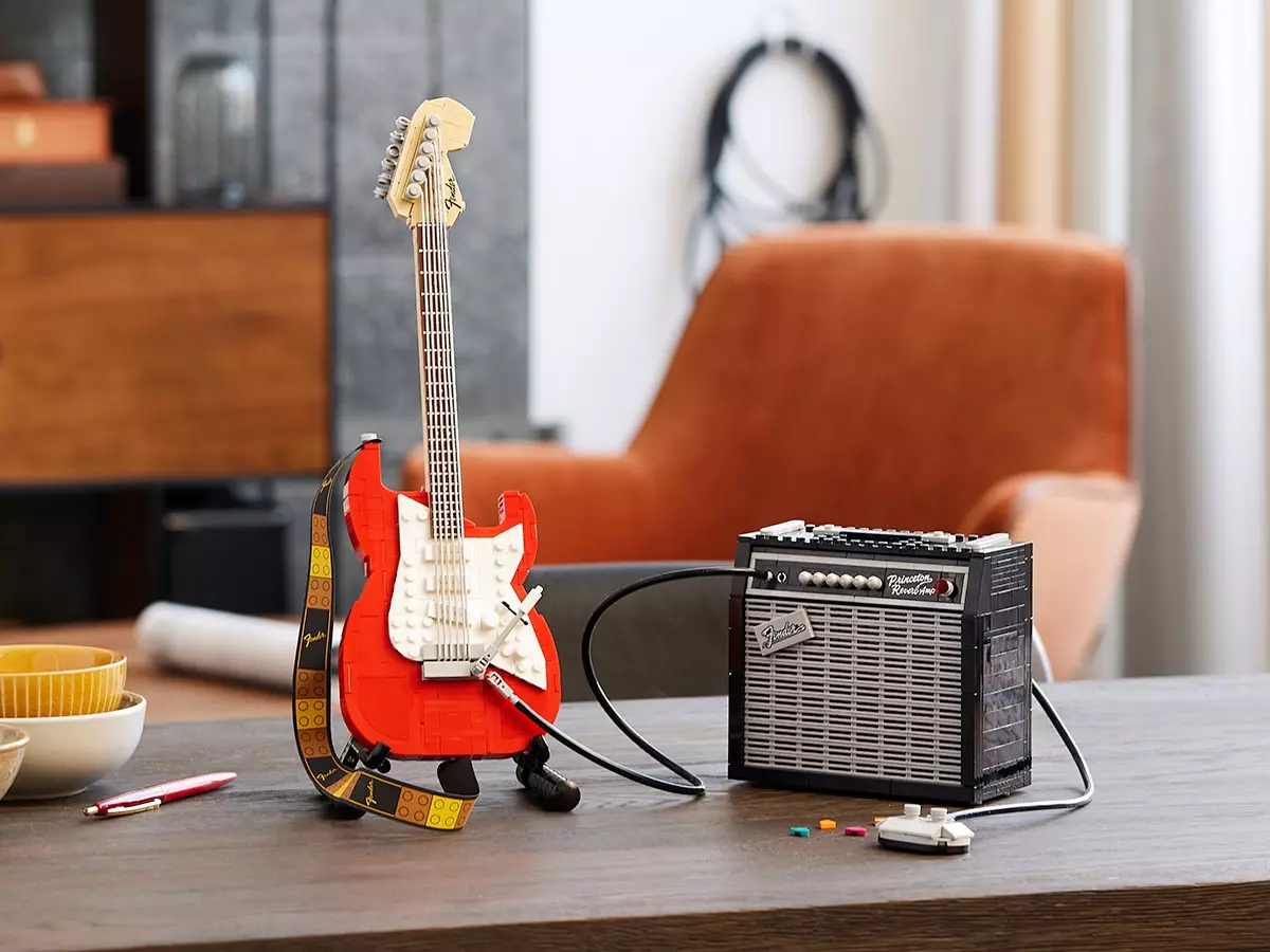 Informacje o premierze zestawu LEGO Ideas Fender Stratocaster