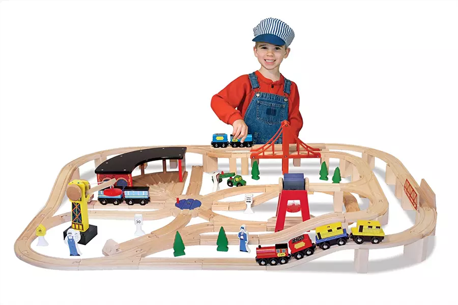 Jagorar Kyautar Kirsimeti Toys Melissa & Doug Wooden Railway Set