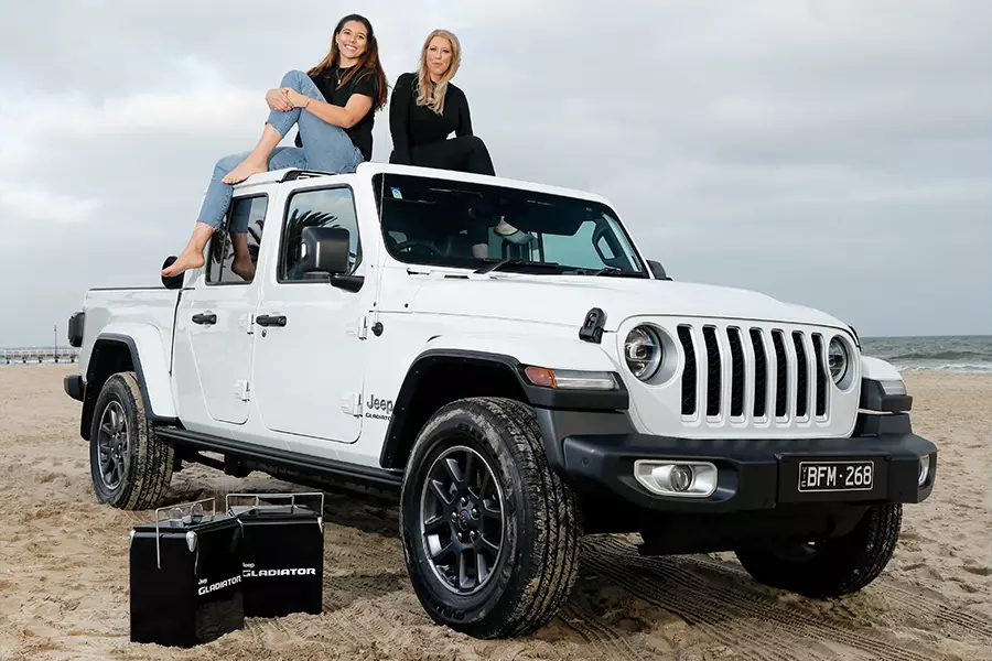 Esky Engenanto x Jeep Backs Amaxhoba Bushfire