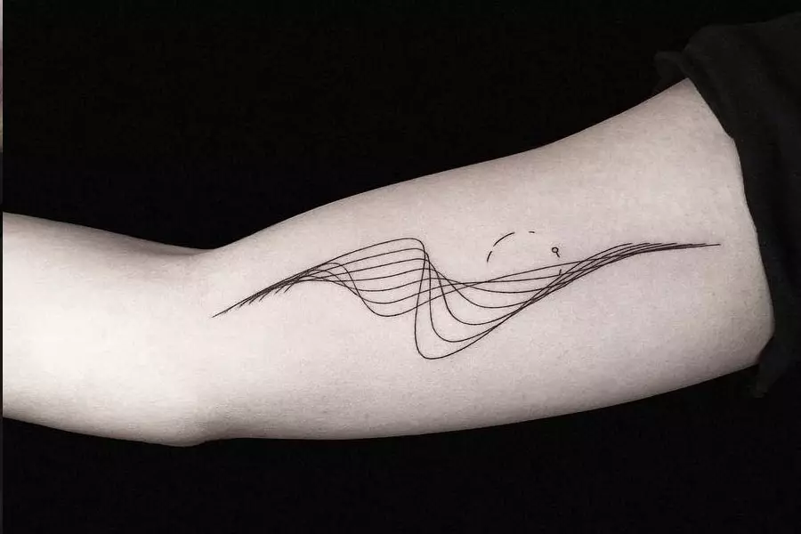 Mais de 50 ideias de tatuagem minimalista que provam que menos é mais 1582_39