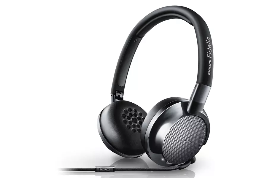 18 Best Noise Cancelling Headphones and Earbuds 160_14