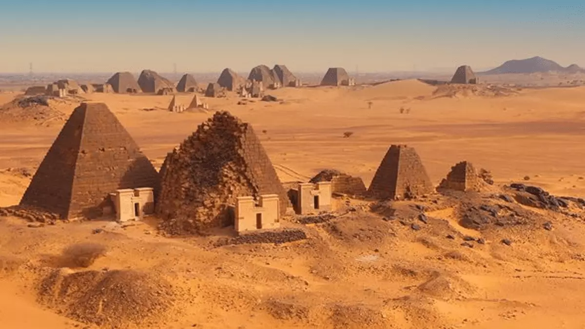 गुगल इमर्सिभ दृश्य पिरामिडहरू