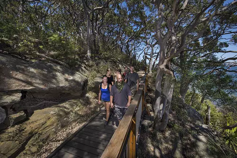 Melhores trilhas e trilhas para caminhadas Sydney Bradleys Head to Chowder Bay