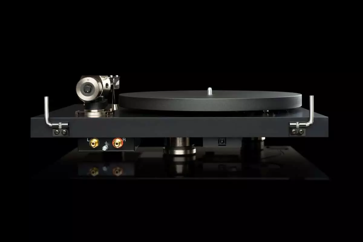 Pro ject debut pro turntable 5