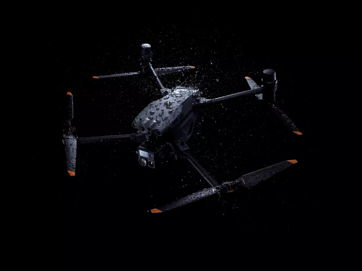 DJI සියලු තත්ත්‍වයෙන් යුත් Matrice 30 Enterprise Drone එළිදක්වයි