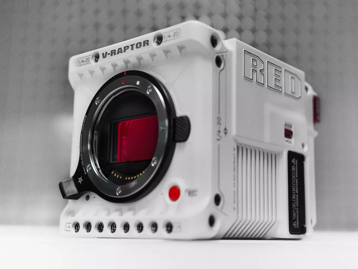 RED V-Raptor ST is in kamera fan $ 25,000 dy't 120FPS RAW-fideo sjit