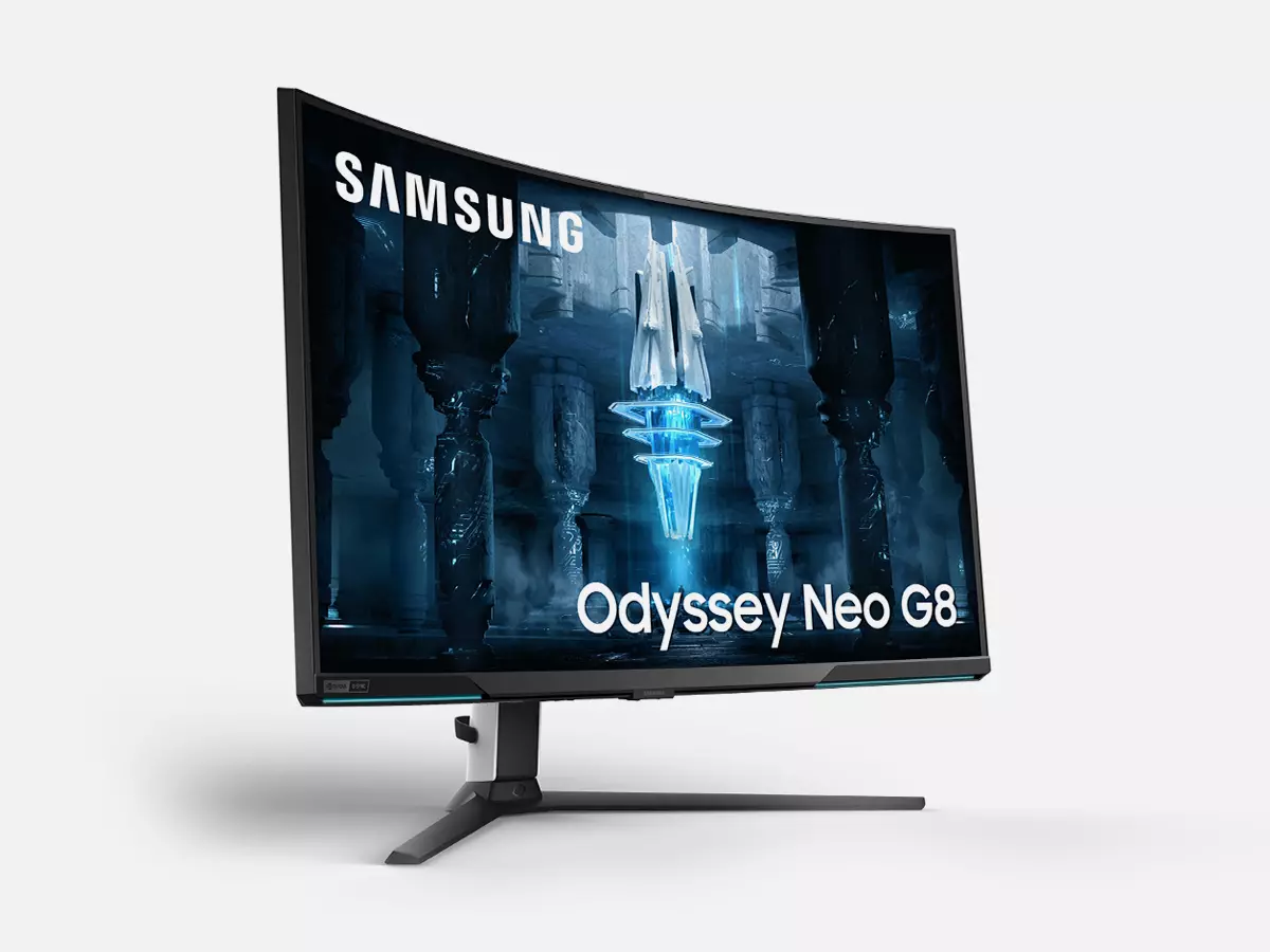 „Samsung“ pristato „pirmąjį pasaulyje“ žaidimų monitorių „Odyssey Neo G8“.
