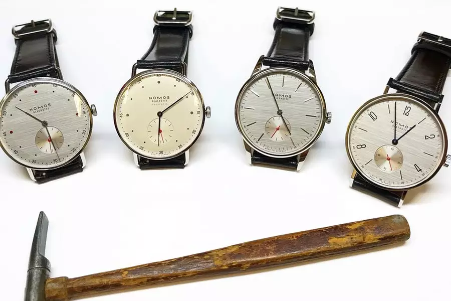 nomo glashute ແມ່ບົດ watchmaking