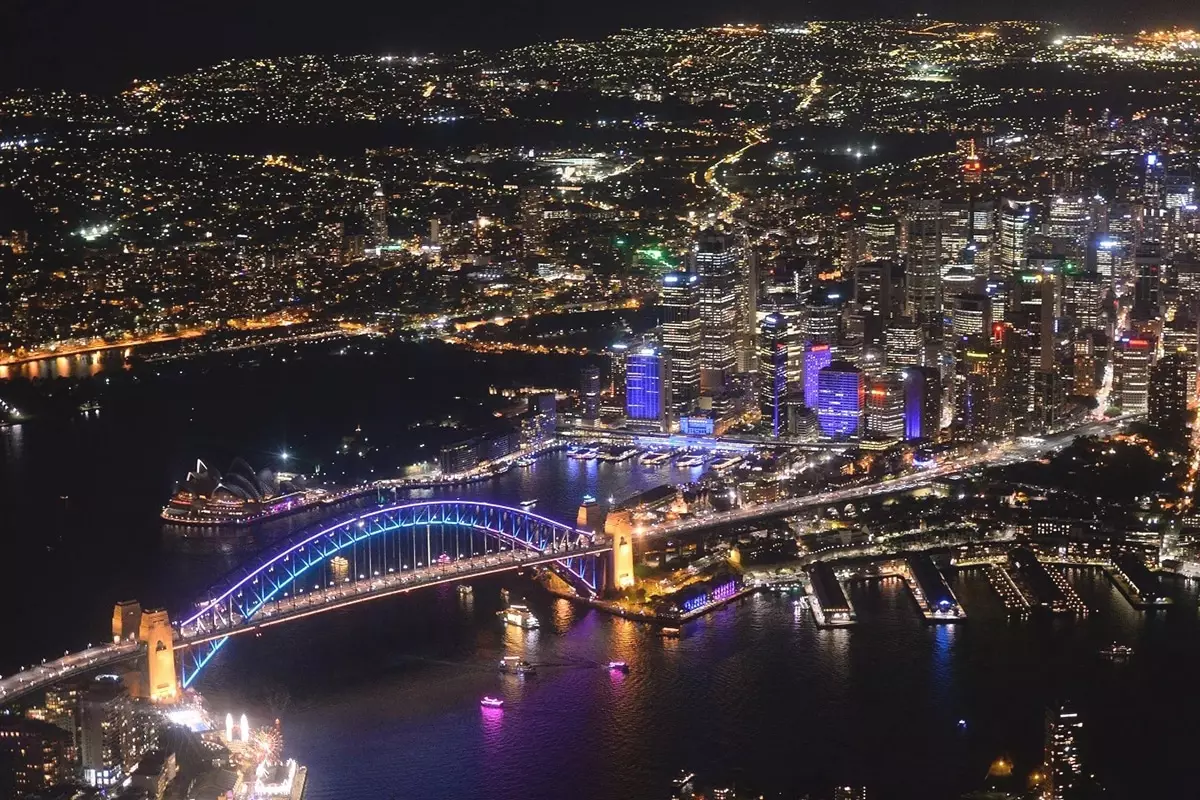 fly bil-lejl Sydney Harbour helicopter tour minn sydney helitours