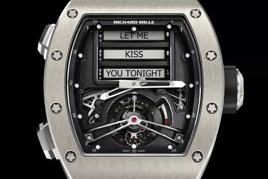 Richard Mille RM 69 waa Tourbillon kacsi leh oo ka hadlaya wasakh 3940_1