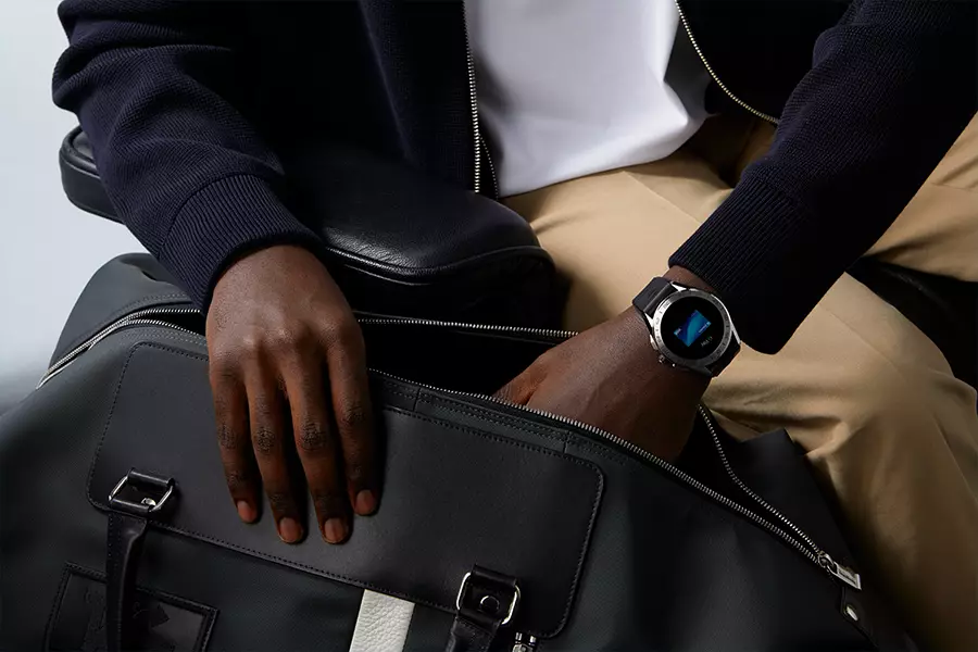 I-Smartwatch esisha se-Tag Heuer Exhunyiwe Sizophakamisa Umdlalo Wakho Wegalofu 4045_2