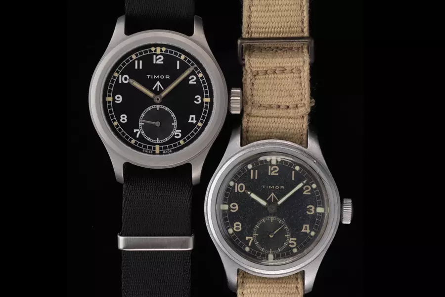 Воениот часовник Тимор варира во бојата на ременот