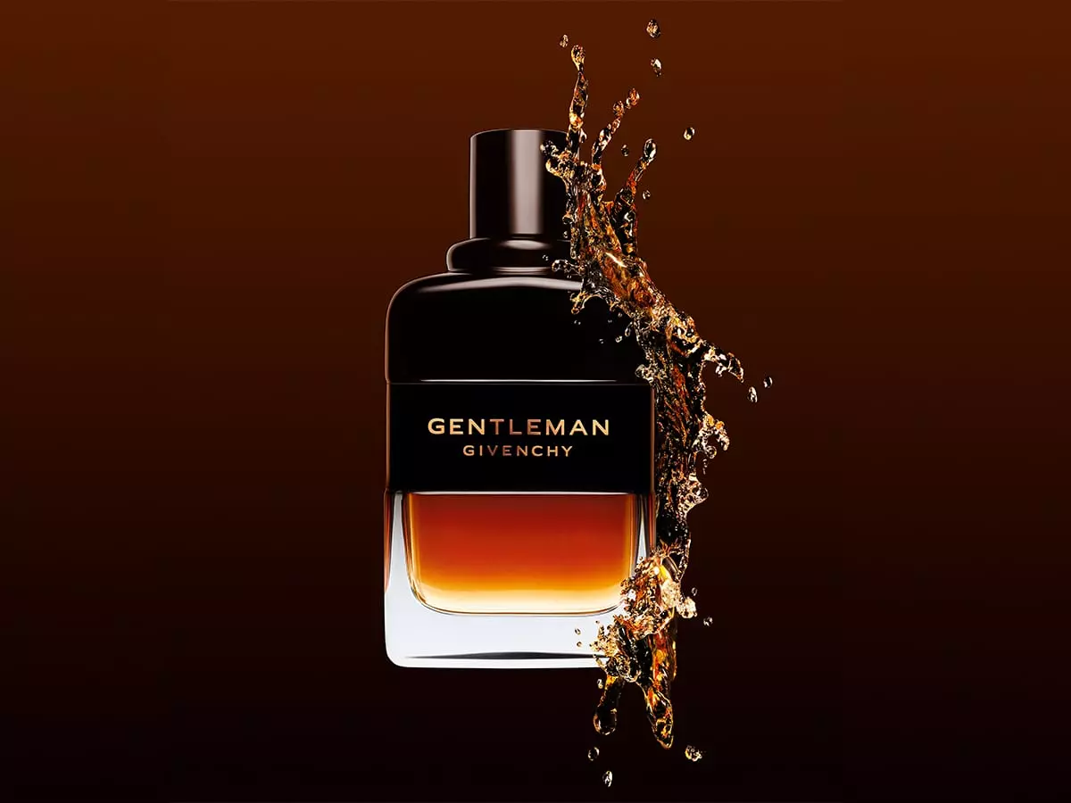 Givenchy bouwde whisky-tonen in zijn ongelooflijke nieuwe geur