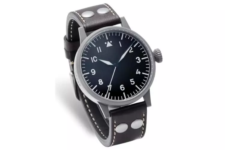 Laco munster hom dial swiss tsis siv neeg tsav saib