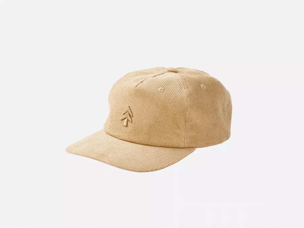 Mae Huckberry yn dod o hyd i snapback melfaréd huckberry