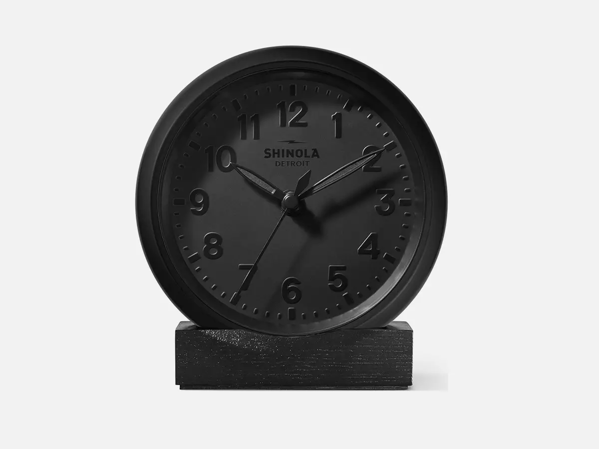 Shinola l'orologio da scrivania Runwell