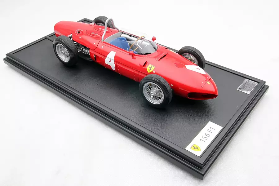 Christmas Gift Guide Khoom kim heev Amalgam Collection Ferrari F156 F1 Sharknose 18 Qauv Tsheb