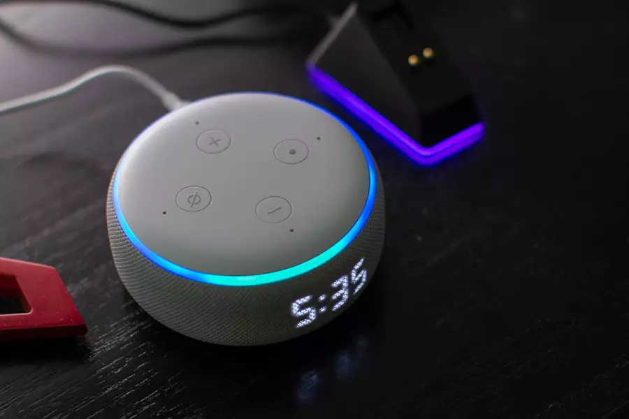 Ntuziaka onyinye ekeresimesi Amazon Echo Dot