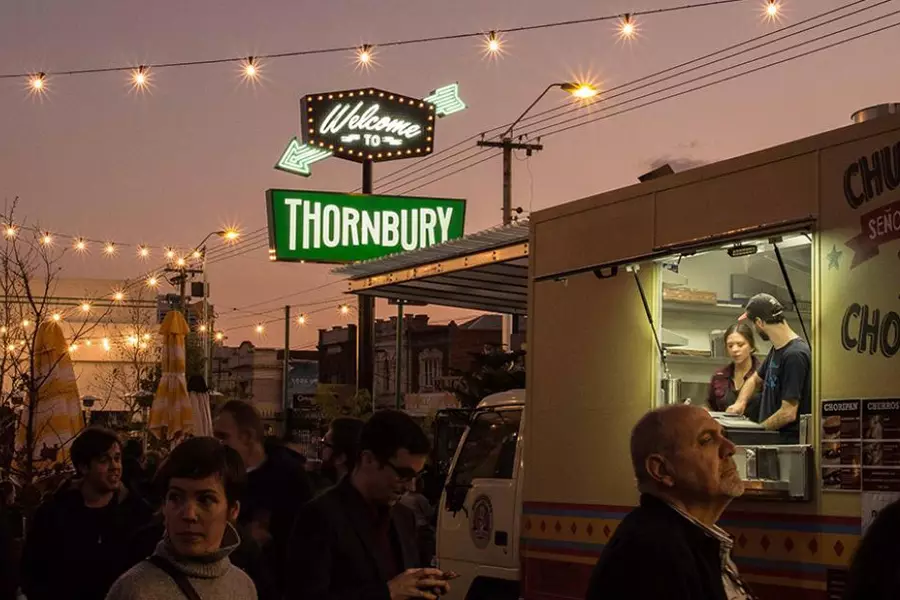 Thornbury-Camion cu alimente