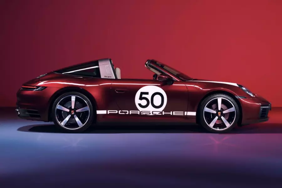 Porsche 911 Targa 4S dobiva Heritage Design Edition