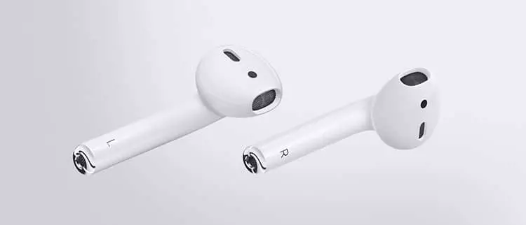 Apple airpods di-wifr yn syml yn gweithredu