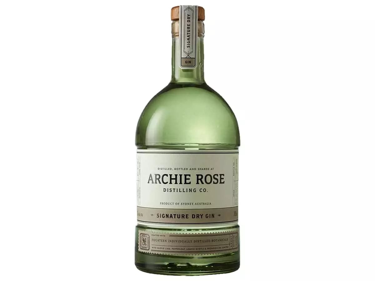 Gin gorau Awstralia ar gyfer tonic eich breuddwydion Archie rose distilling co sign dry gin