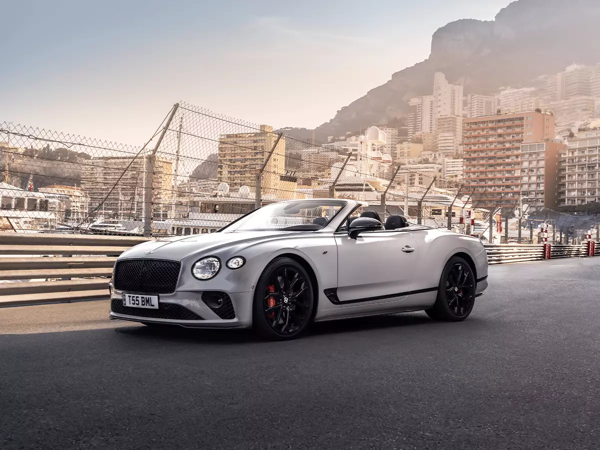 Прэзентаваны Bentley Continental GT і GTC S 2023 года