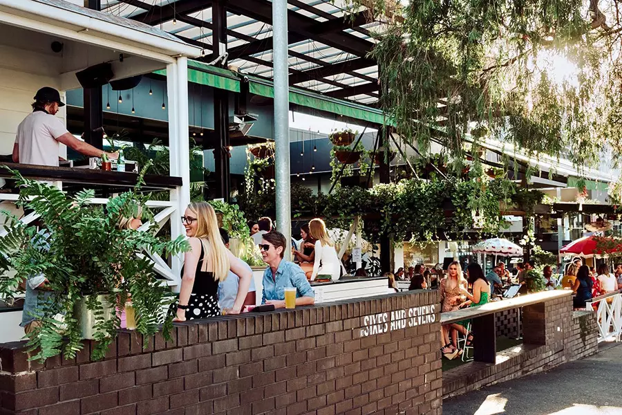 Melhores bares em Brisbane Sixes and Sevens