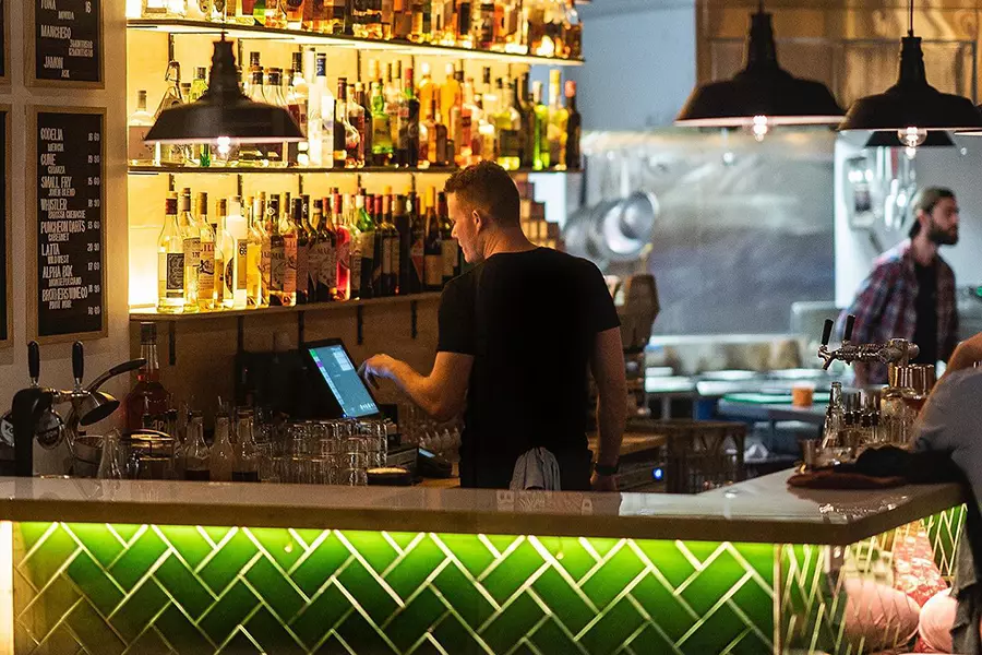 Bar pangalusna di Brisbane Alba Bar jeung Deli