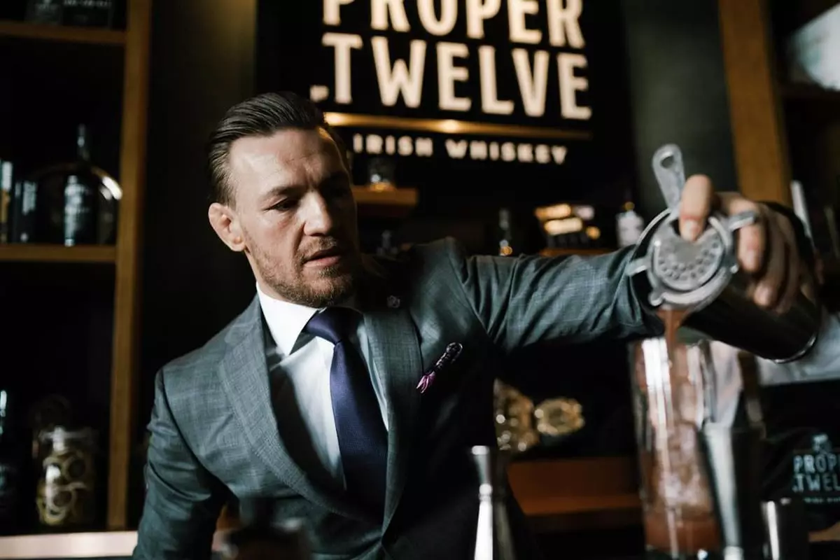 4 Conor McGregor selur almennt nr 12 viskí