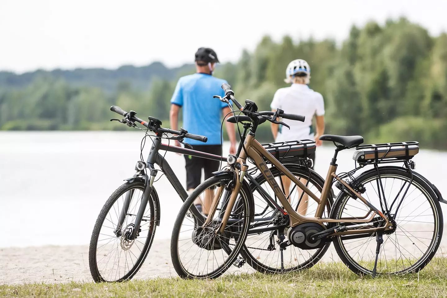 Soporte para bicicleta con remolque eléctrico Cube Touring Hybrid 400