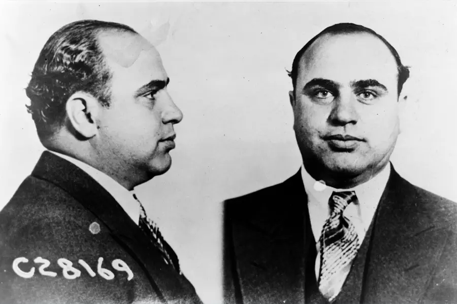 រូបចម្លាក់ Al Capone