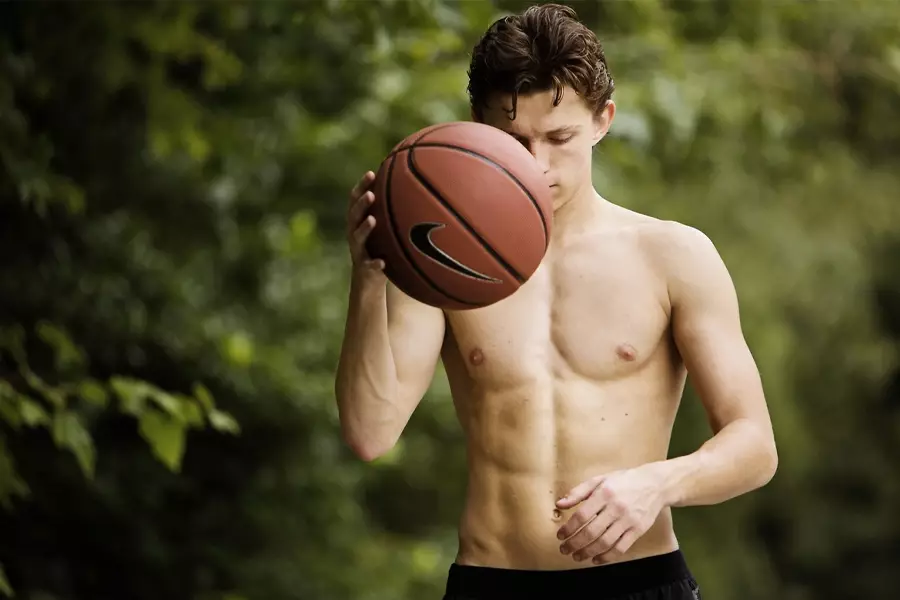 Tom Holland edzés 2