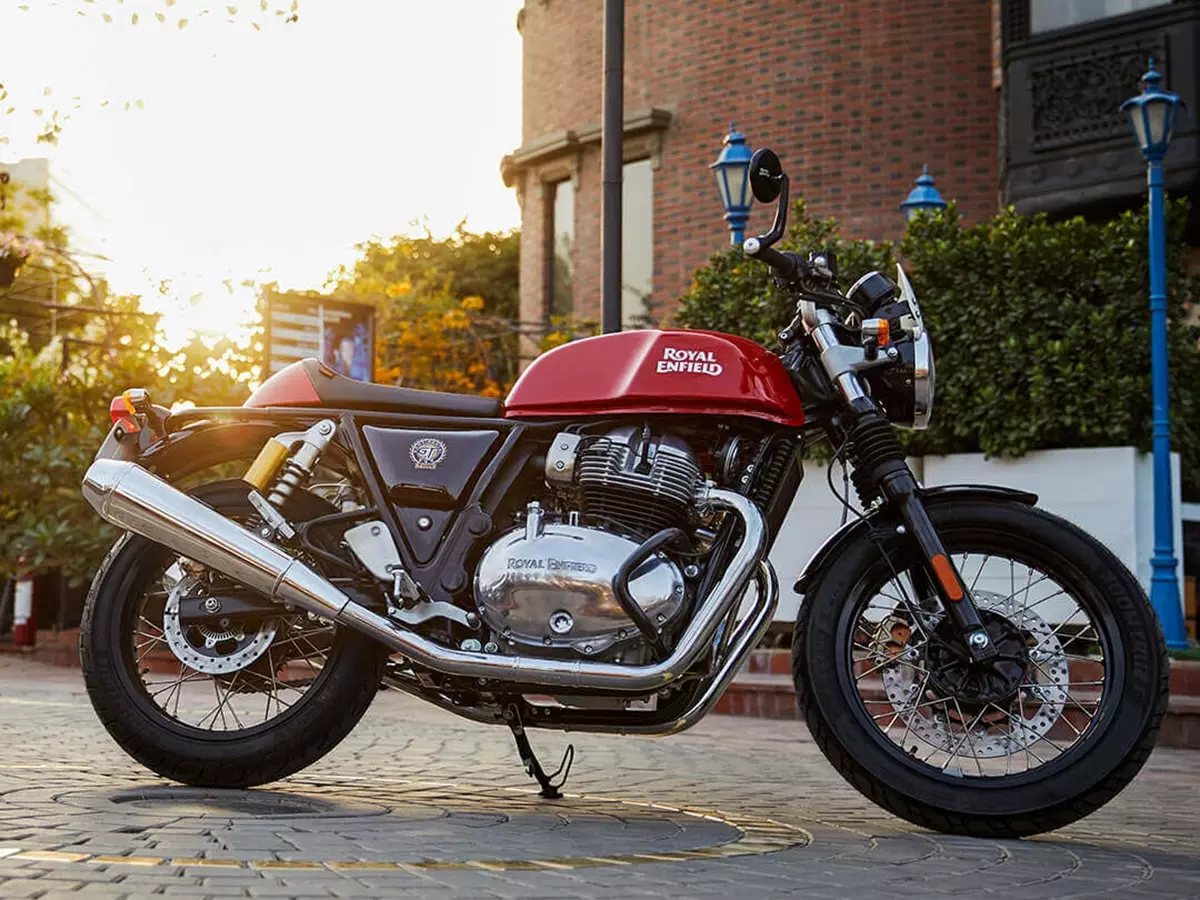 red royal enfield continental gt 650
