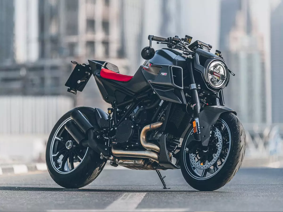 KTM x Brabus 1300 R: Ang Kauna-unahang Motorsiklo ng Super-Tuner