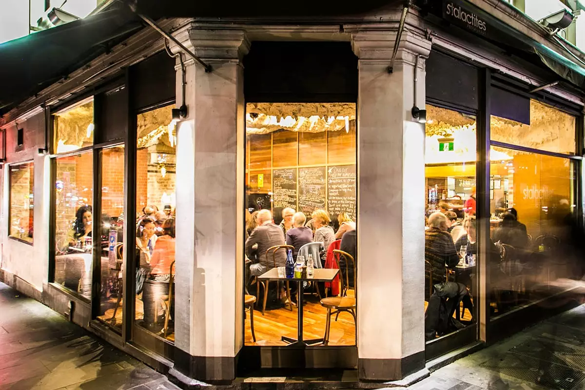 Najbolji grčki restorani u Melbourneu Stalaktiti