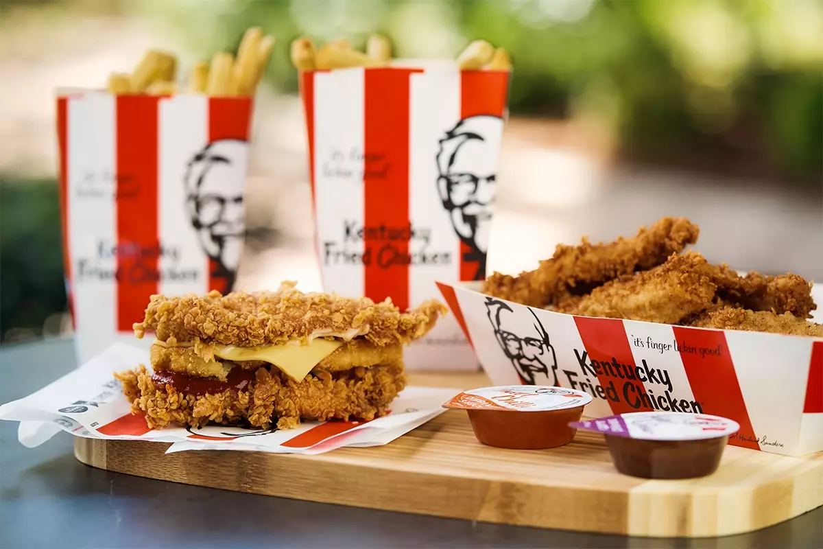 KFC Tower Burger ៥