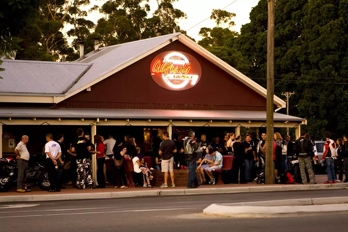 Maeneo ya Burger Bora katika Jiko la Perth Alfred