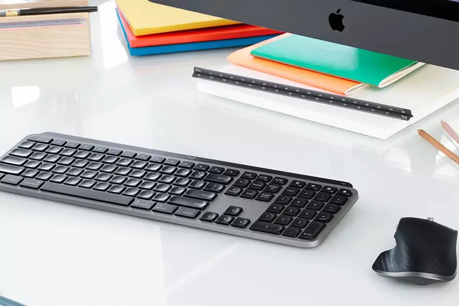 Изглед на таблицата на Logitech MX Master 3 и MX Keys за Mac