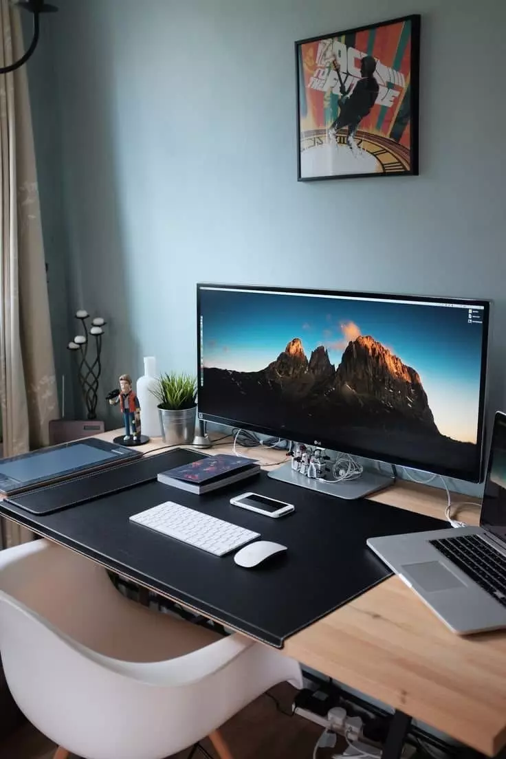 maschile monitor ultrawide home office