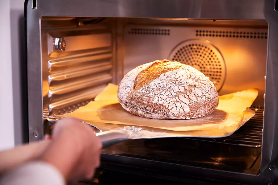 El horno de precisión Anova puede cocinar pan